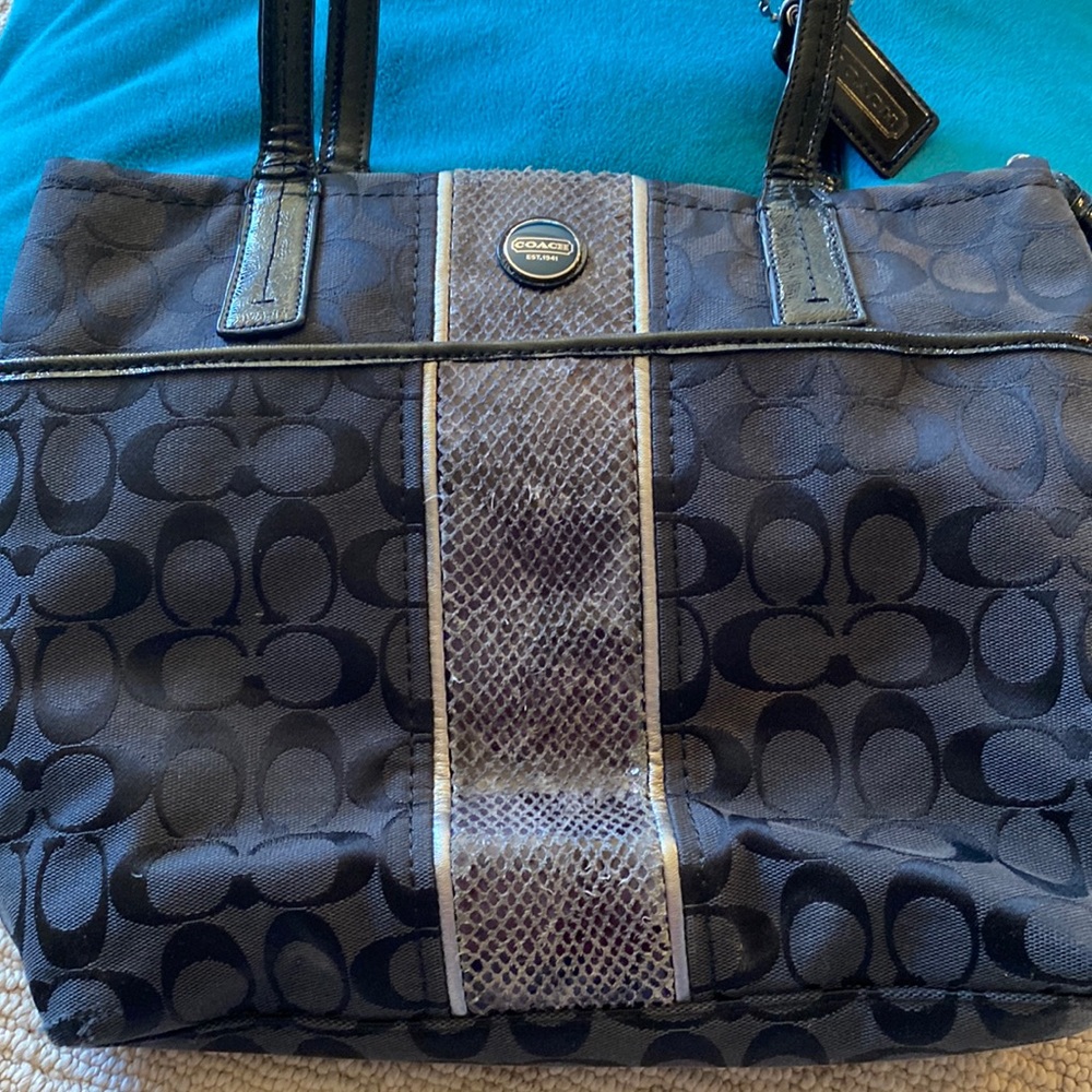 Coach Signature Black - Gem